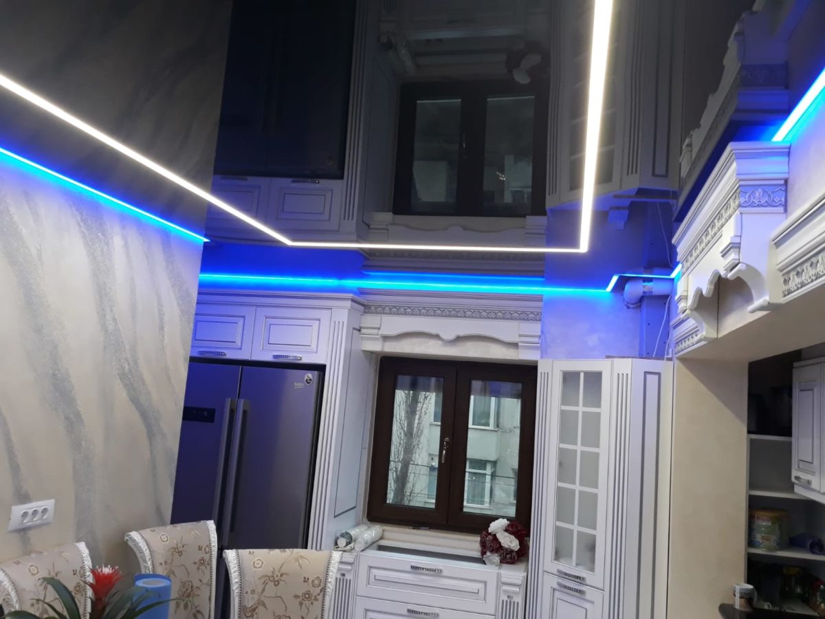 tavan extensibil - Tavan negru lucios (4) » Flexifoll - Tavane extensibile