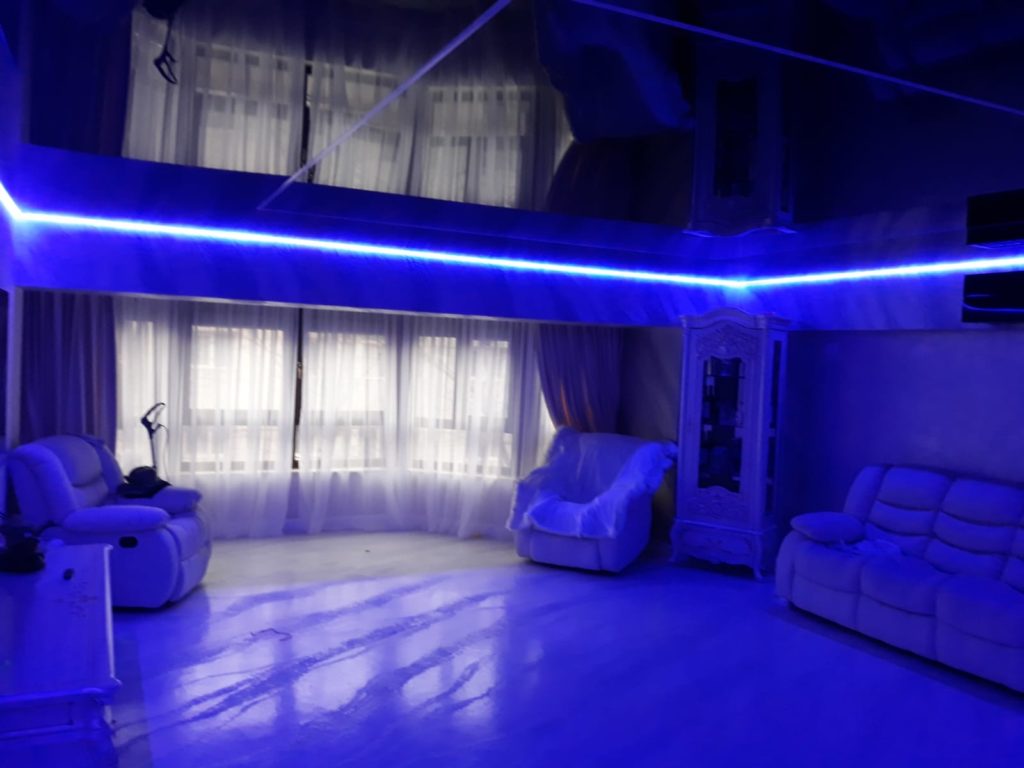 tavan extensibil - Tavan negru lucios (9) » Flexifoll - Tavane extensibile